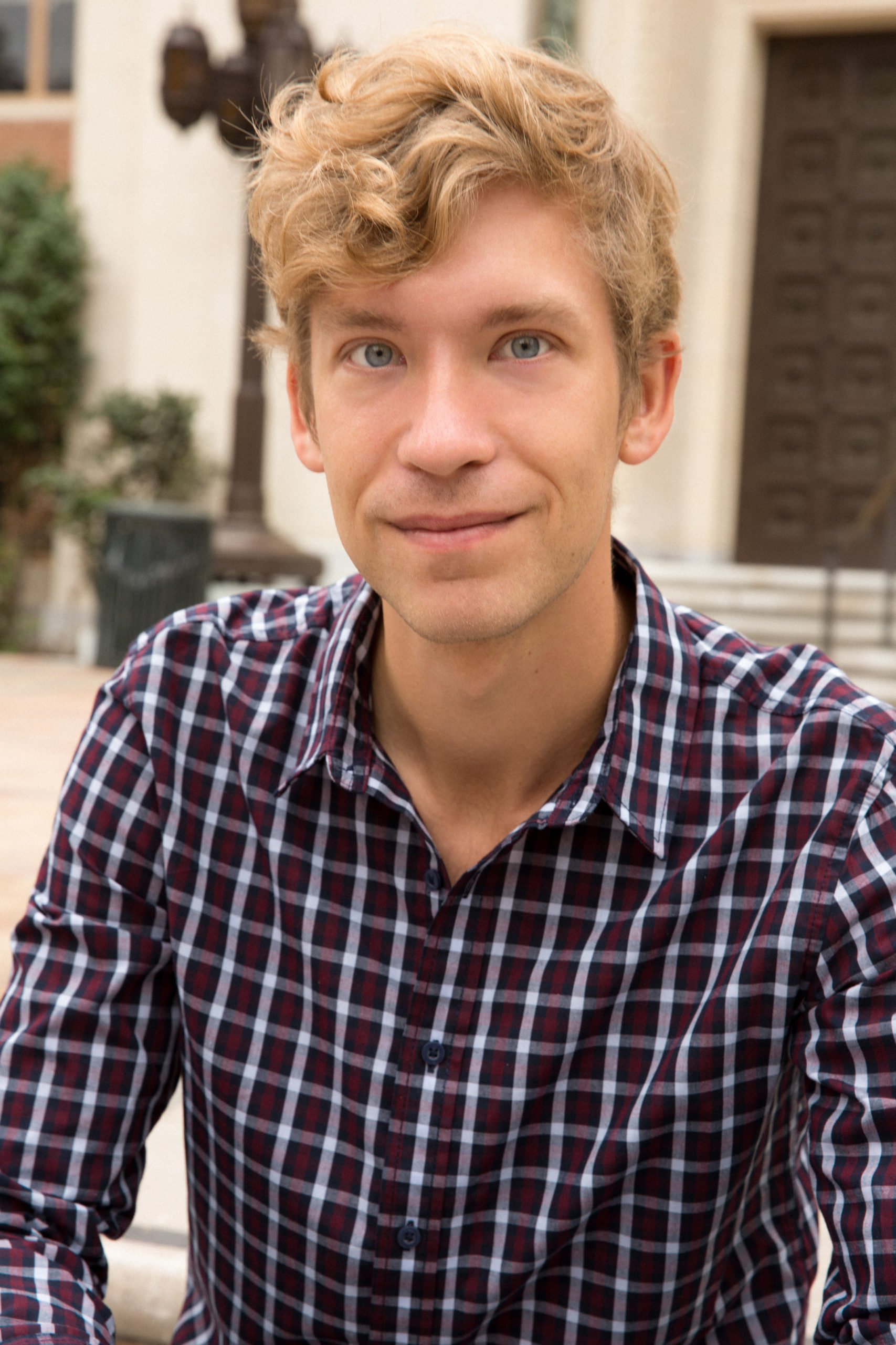 Episode 87 – Pasteur’s Empire with Aro Velmet | Infectious Historians